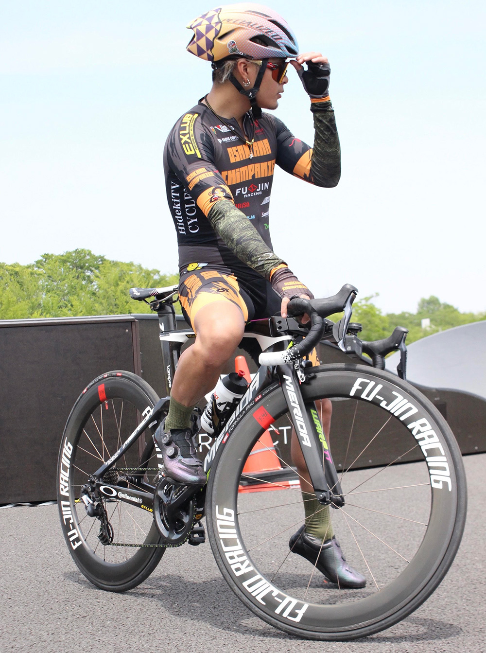 IRISOはTEAMお魚チンパンジーを応援しています - IRISO